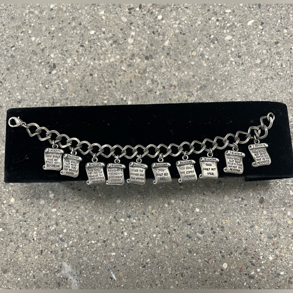 Heavy Duty Vintage Ten Commandments Charm Bracelet - Gem